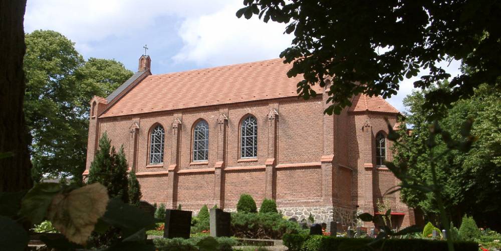 Kirchliche Einrichtungen in der Gemeinde Plate